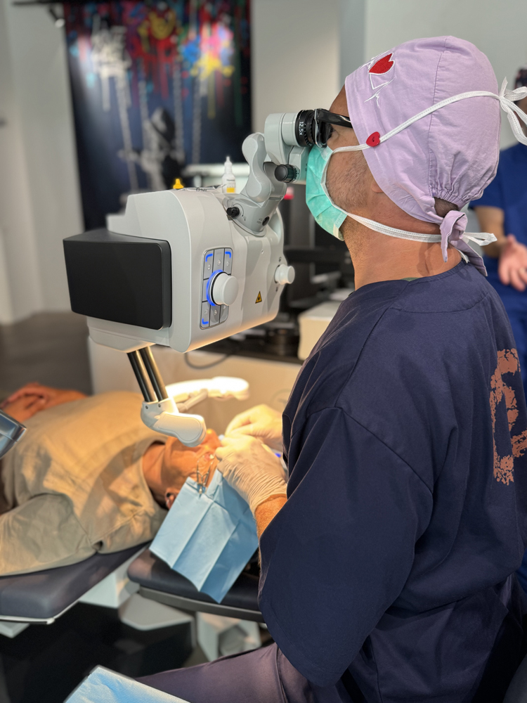 ICL Lens Implantation in Zurich | No Laser Needed